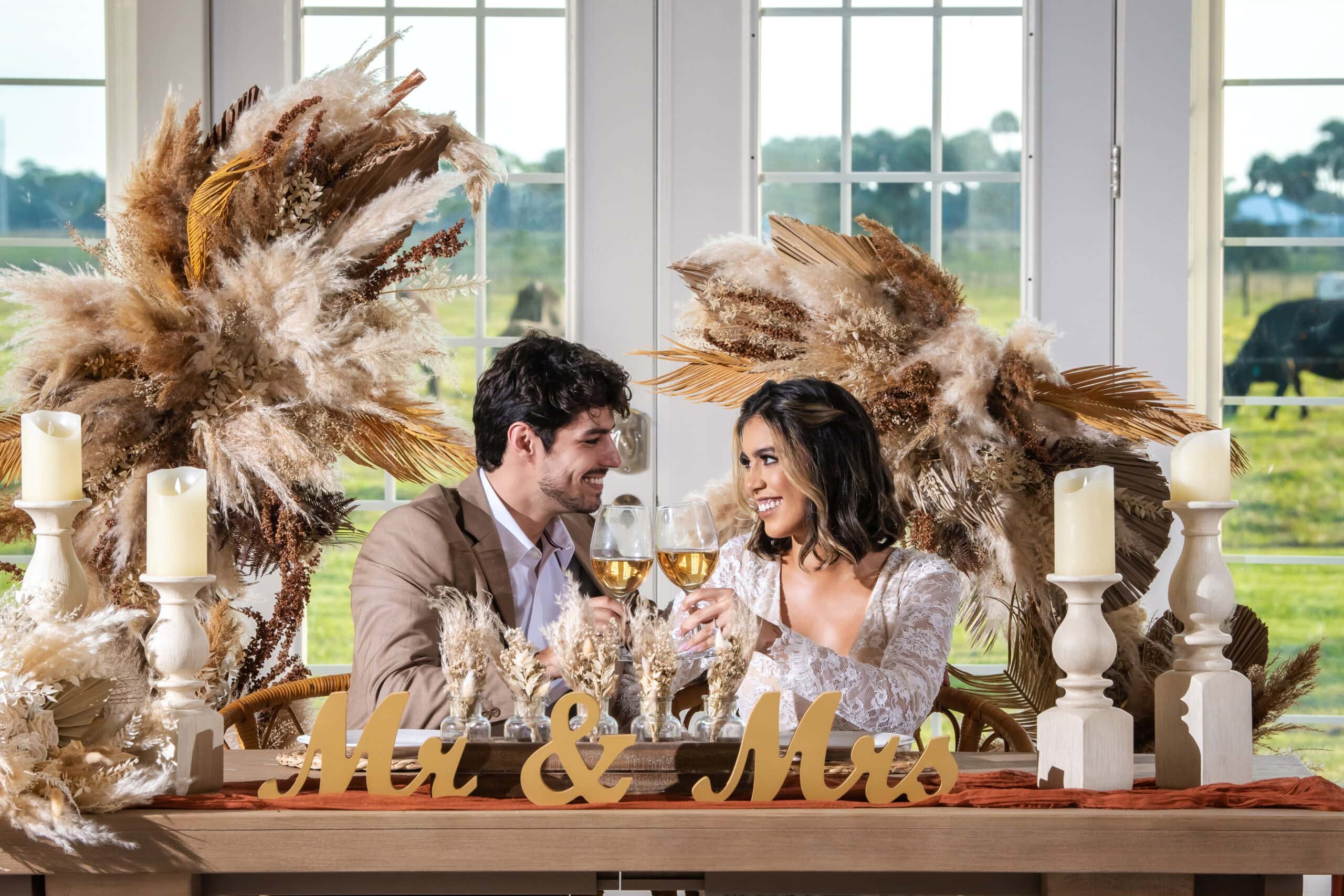 Ever-After-Farms-Stockyard-Mr-Mrs-Table - Ever After Farms