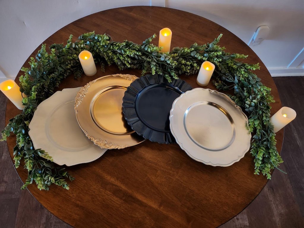 blueberry table plates - Ever After Farms